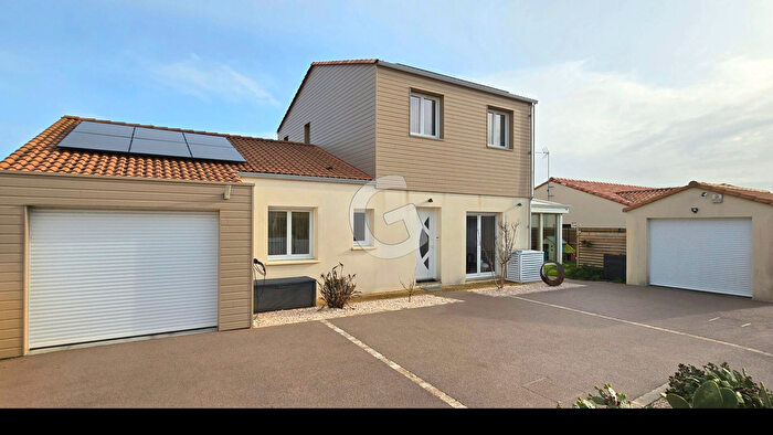 Maison à vendre - Jard-sur-Mer - 7 pièces - 6 chambres