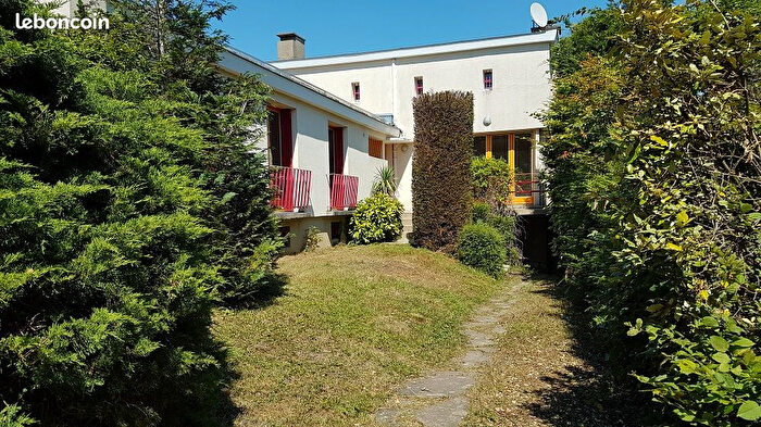 Maison à vendre - Brunoy, Nord - 7 pièces - 6 chambres