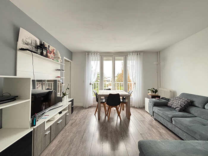 Appartement 3 pièces à Le Perreux-sur-Marne, Centre-ville, Quais dArgonne, à vendre