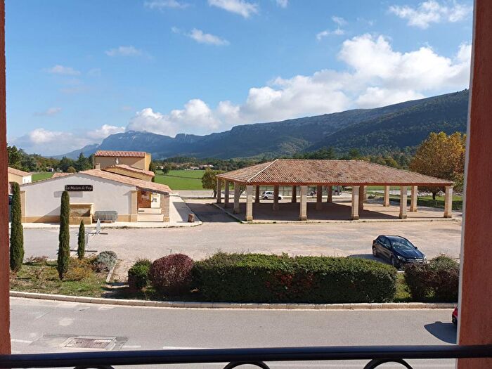 Appartement 2 pièces à Plan-dAups-Sainte-Baume, à vendre