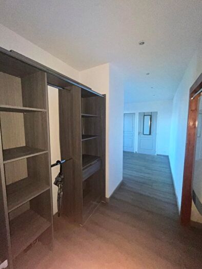 Appartement 2 pièces à louer à Saint-Étienne, Couriot, Tarentaise, Beaubrun