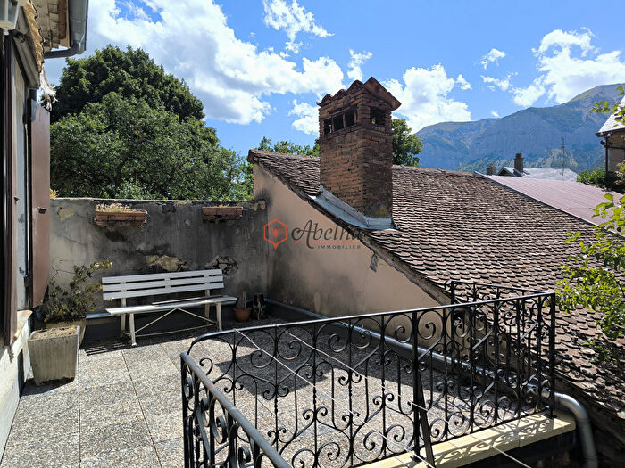 Appartement à louer - Saint-Bonnet-en-Champsaur - 3 pièces - 2 chambres