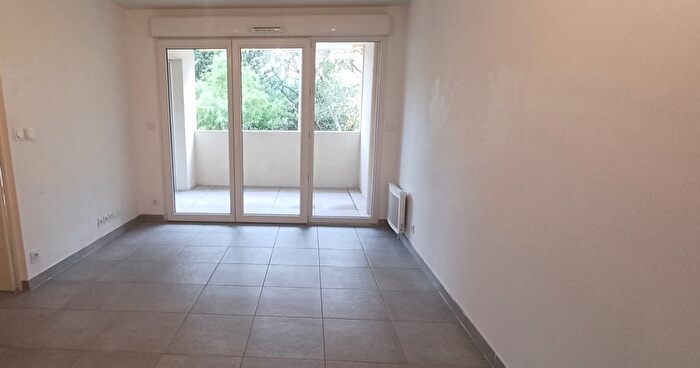 Appartement à louer - Toulon, Brunet - 2 pièces - 1 chambre