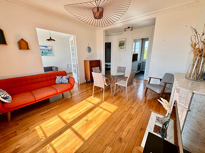 Fontenay-sous-Bois, Centre-ville : Appartement 3 pièces à vendre