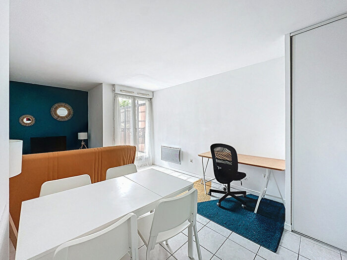 Appartement à louer - Valenciennes, Saint-Michel, Tertiales, Le Roleur - 2 pièces - 1 chambre