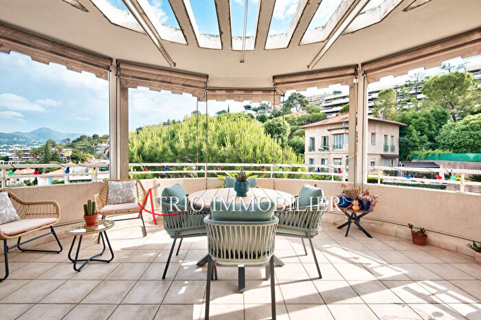 Appartement à vendre - Nice, Mont-Boron - 3 pièces - 2 chambres