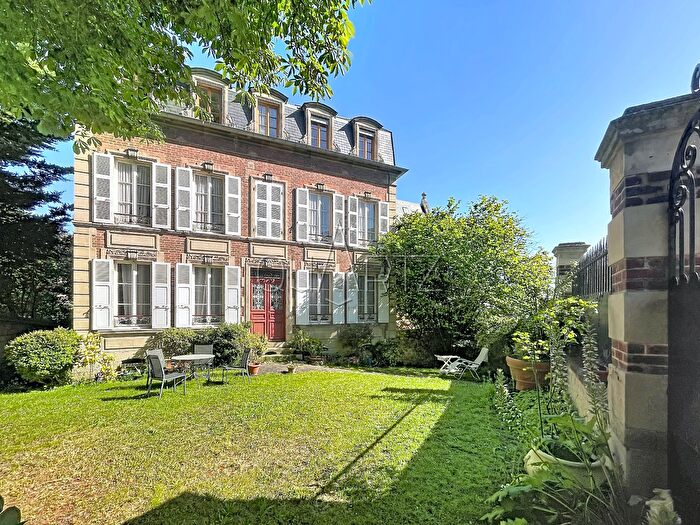 Pontoise, Hermitage : Maison 8 pièces à vendre