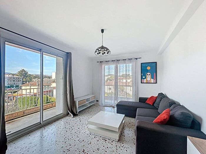 Appartement à louer - Four à Chaux, Le Cannet - 3 pièces - 2 chambres