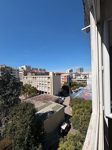 Appartement 4 pièces à louer à Marseille 3ème, La Villette