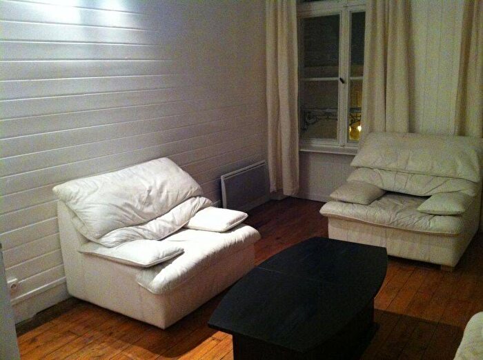 Appartement à louer - Gare Saint Marcel, Laon - 3 pièces - 2 chambres