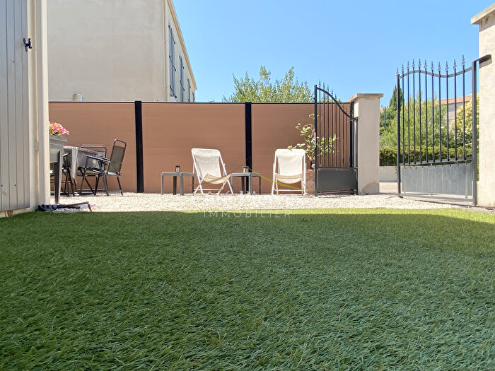 Maisons à vendre et appartements à louer - 1