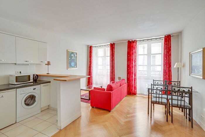 Appartement à louer - Elysées-Madeleine, Paris ème - 2 pièces - 1 chambre