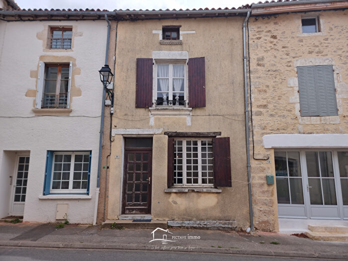 Maison 4 pièces à vendre - Sanxay