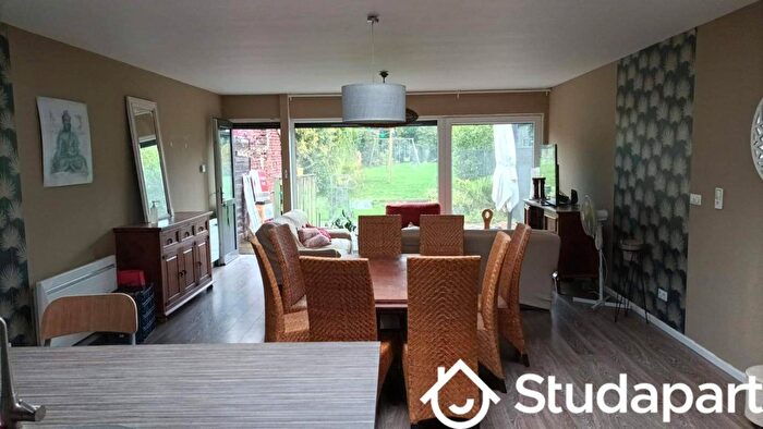 Appartement à louer - La Briquette, Marly - 1 pièce - 2 chambres