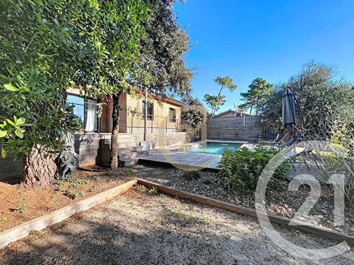 Maison à vendre - Uzès - 5 pièces - 4 chambres