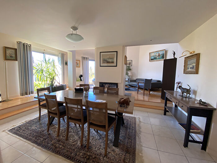 Maison 8 pièces à Bruz, Golf, La Giraudais, à vendre
