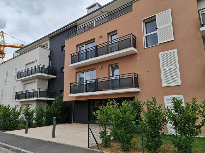Appartement à louer - Ballancourt-sur-Essonne - 1 pièce