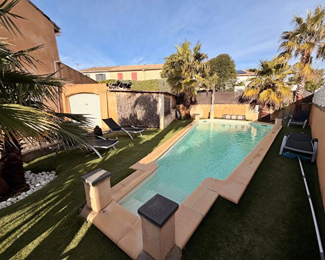 Maison à vendre - Vitrolles, Centre-ville, Roucas, Les Pins, Le Liourat - 4 pièces - 3 chambres