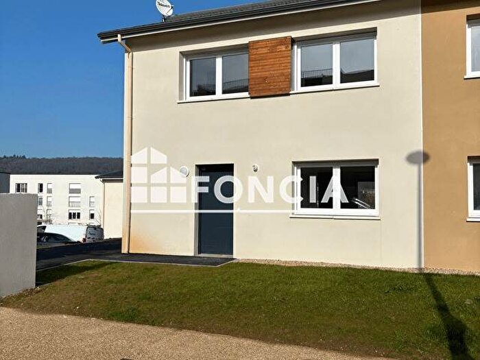 Maison à louer - Saint Jean-Les Hayes Melines, Louviers - 5 pièces - 4 chambres