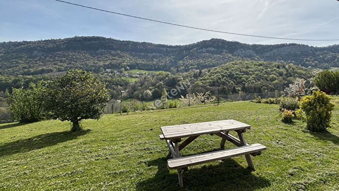 Maison 5 pièces à vendre - Montagnole