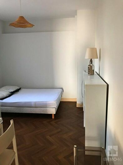 Appartement à louer - Cahors, Centre-ville - 1 pièce