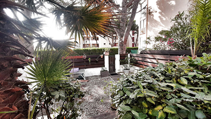 Appartement à vendre - Six-Fours-les-Plages - 2 pièces - 1 chambre