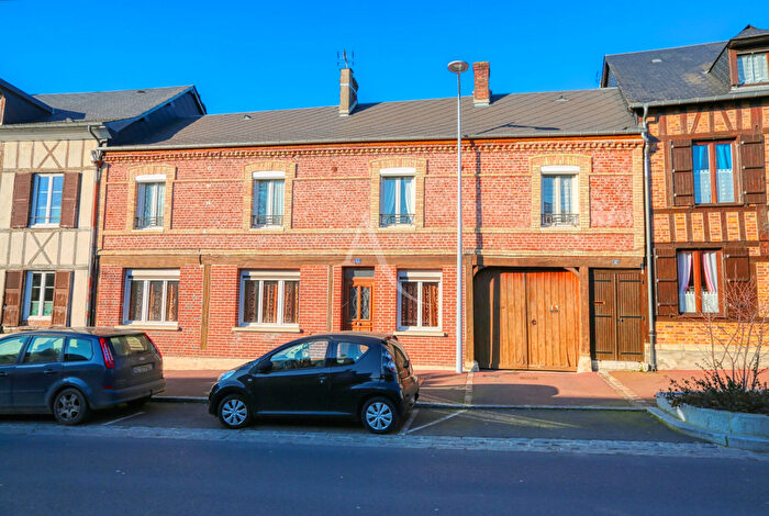 Maisons à vendre et appartements à louer - 1