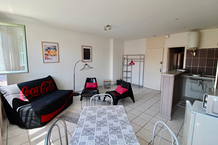 Villeneuve-sur-Lot, Sainte-Catherine - Appartement 1 pièce à louer
