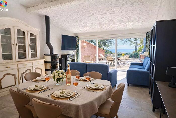 Maison à vendre - Saint-Raphaël, Agay - 2 pièces - 1 chambre