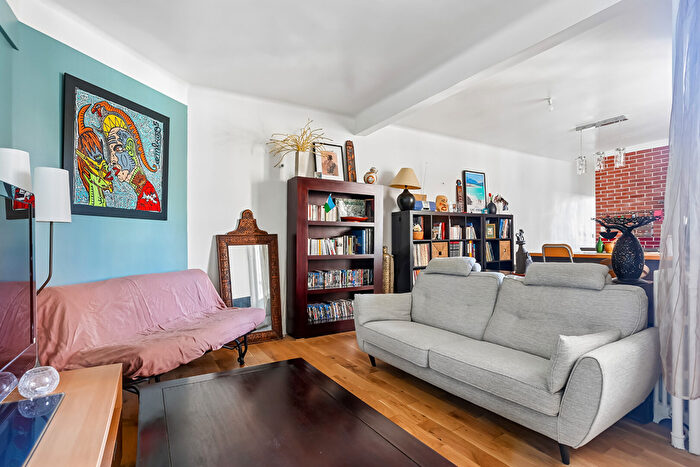 Appartement à vendre - Paris e , Mouzaia - 2 pièces - 1 chambre