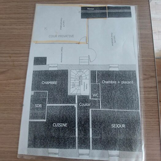 Appartement à vendre - Bourges, Aéroport, Vauvert, Pierrelay, Pissevieille - 3 pièces - 2 chambres