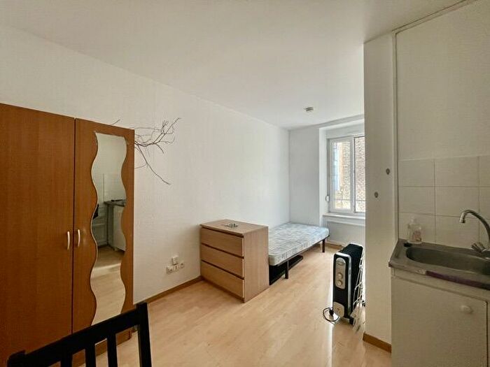 Appartement 1 pièce à Strasbourg, Gare, à louer