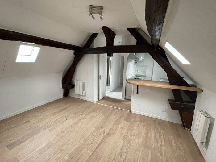 Appartement à louer - Viarmes - 2 pièces - 1 chambre
