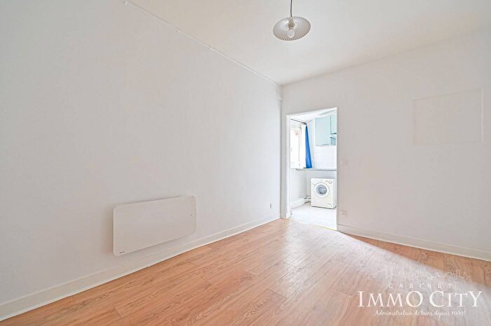 Appartement à louer - Jules Ferry, Montrouge - 1 pièce