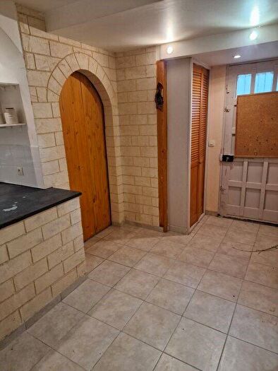 Appartement à louer - Centre Ville, Corbeil-Essonnes - 3 pièces - 2 chambres