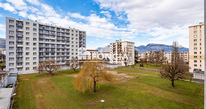 Appartement à vendre - Échirolles, Centre-ville - 1 pièce