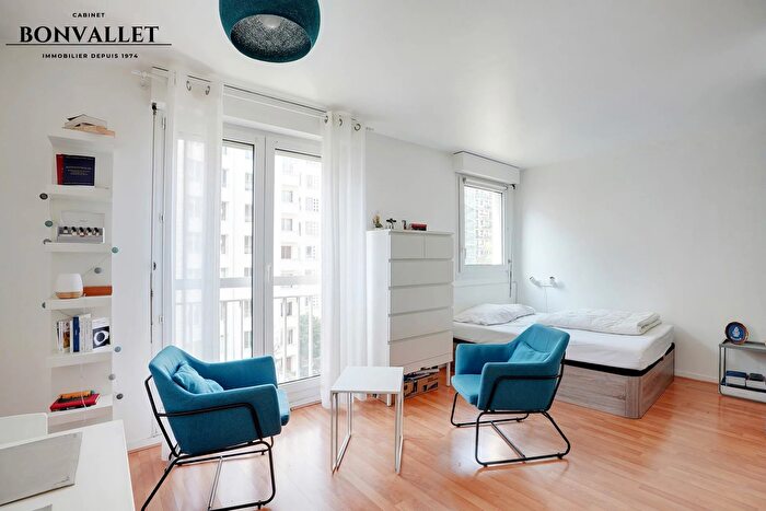 Appartement à vendre - Paris e , Violet, Commerce - 1 pièce