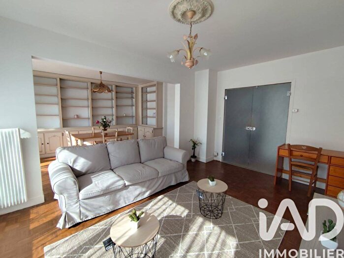 Centre Ancien, Lucé : Appartement 4 pièces à louer