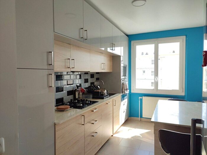 Les Salins, Clermont-Ferrand - Appartement 3 pièces à louer