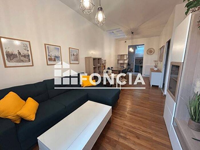 Appartement à louer - Le Centre-Gare, Roanne - 3 pièces - 1 chambre