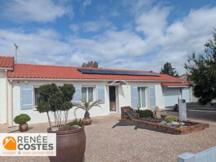Maison 5 pièces à Saint-Symphorien, à vendre