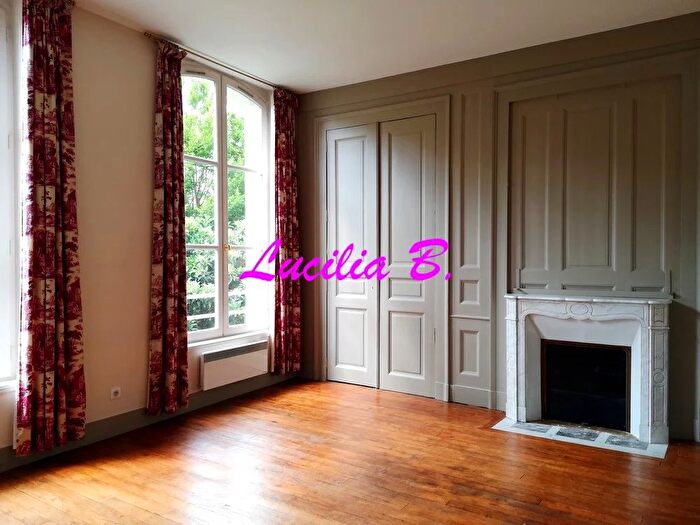 Appartement à louer - Tours, Centre-ville - 1 pièce