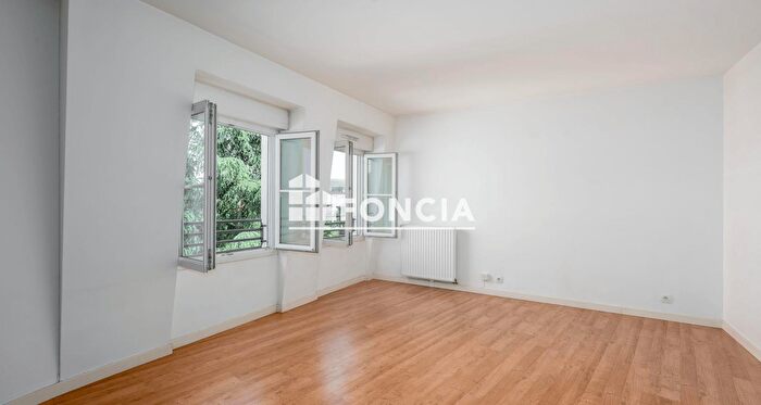 Appartement 2 pièces à Saint-Pierre-du-Perray, à vendre