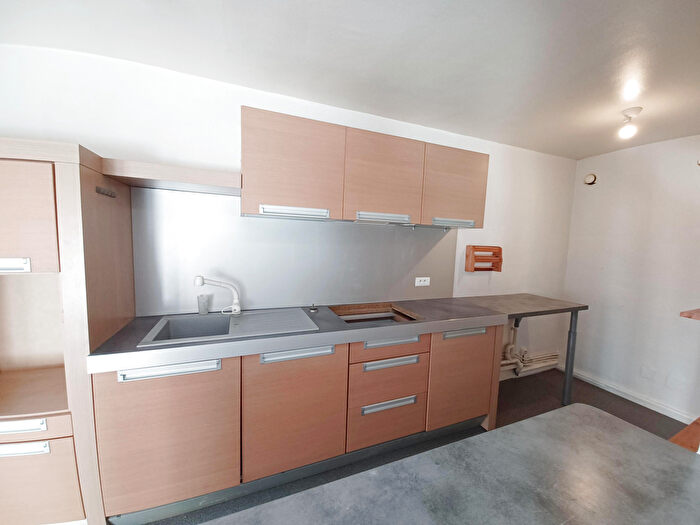 Appartement à louer - Aurillac, Centre-ville - 2 pièces - 1 chambre