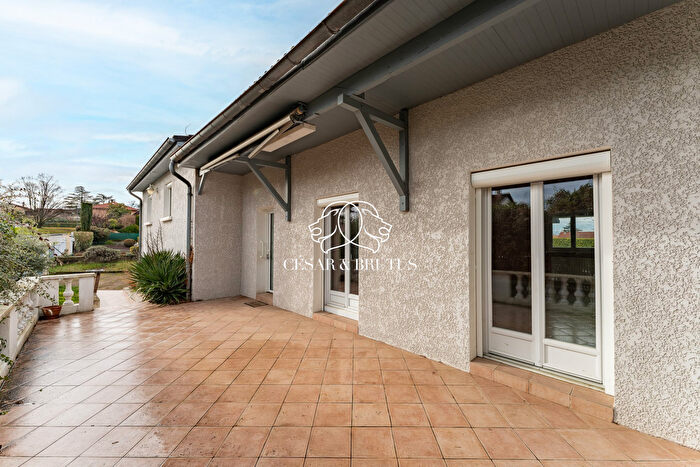 Maison à vendre - Feyzin - 5 pièces - 4 chambres