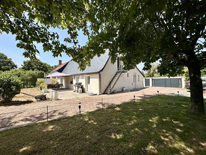 Maison 3 pièces à Cléré-les-Pins, à vendre