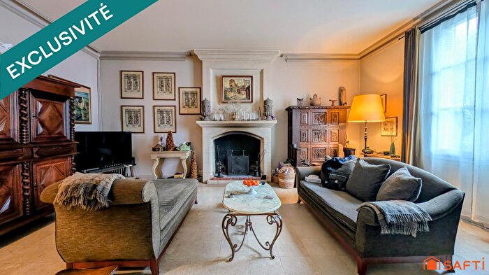 Maison à vendre - Chinon - 8 pièces - 6 chambres