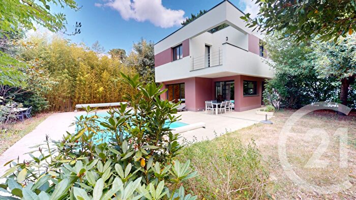 Maison à vendre - Saint-Herblain, Centre-ville - 8 pièces - 5 chambres