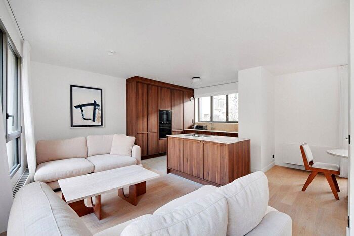 Porte Dauphine, Paris 16ème arrondissement - Appartement 4 pièces à louer