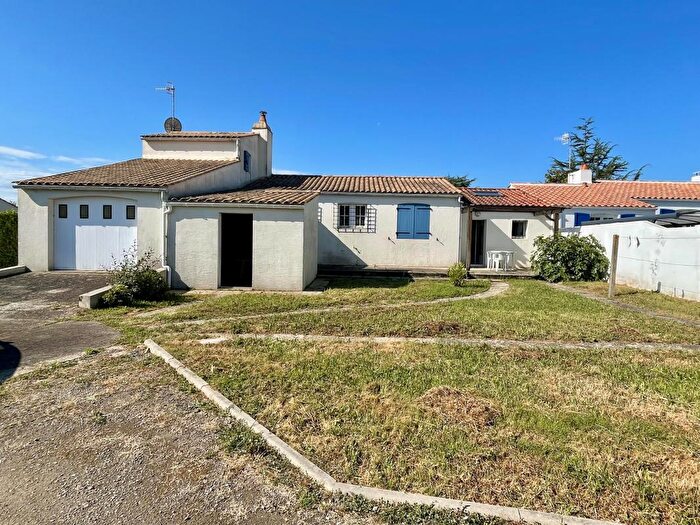 Maison 6 pièces à Saint-Vincent-sur-Jard, à vendre